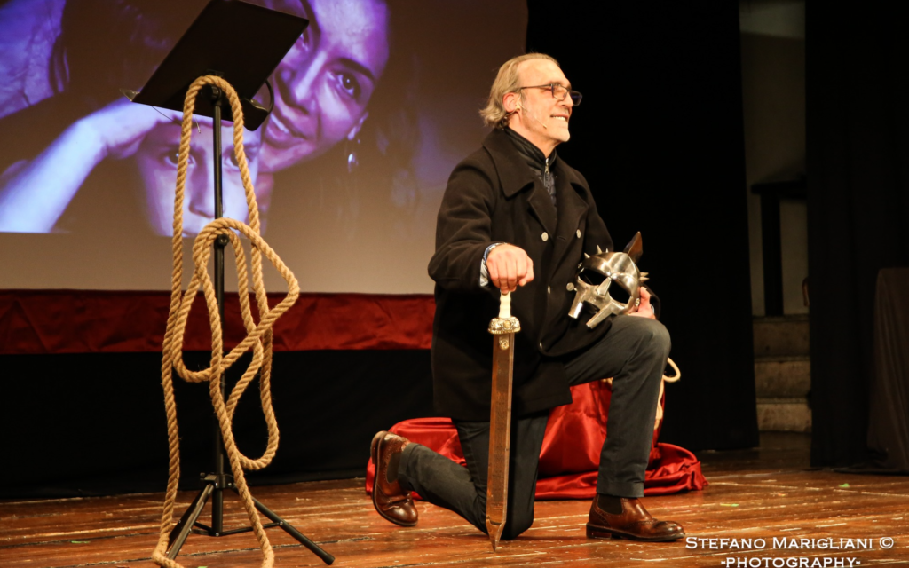 SantAGOstino, una piazza per la cultura, parte venerdì 18 con Luca Ward